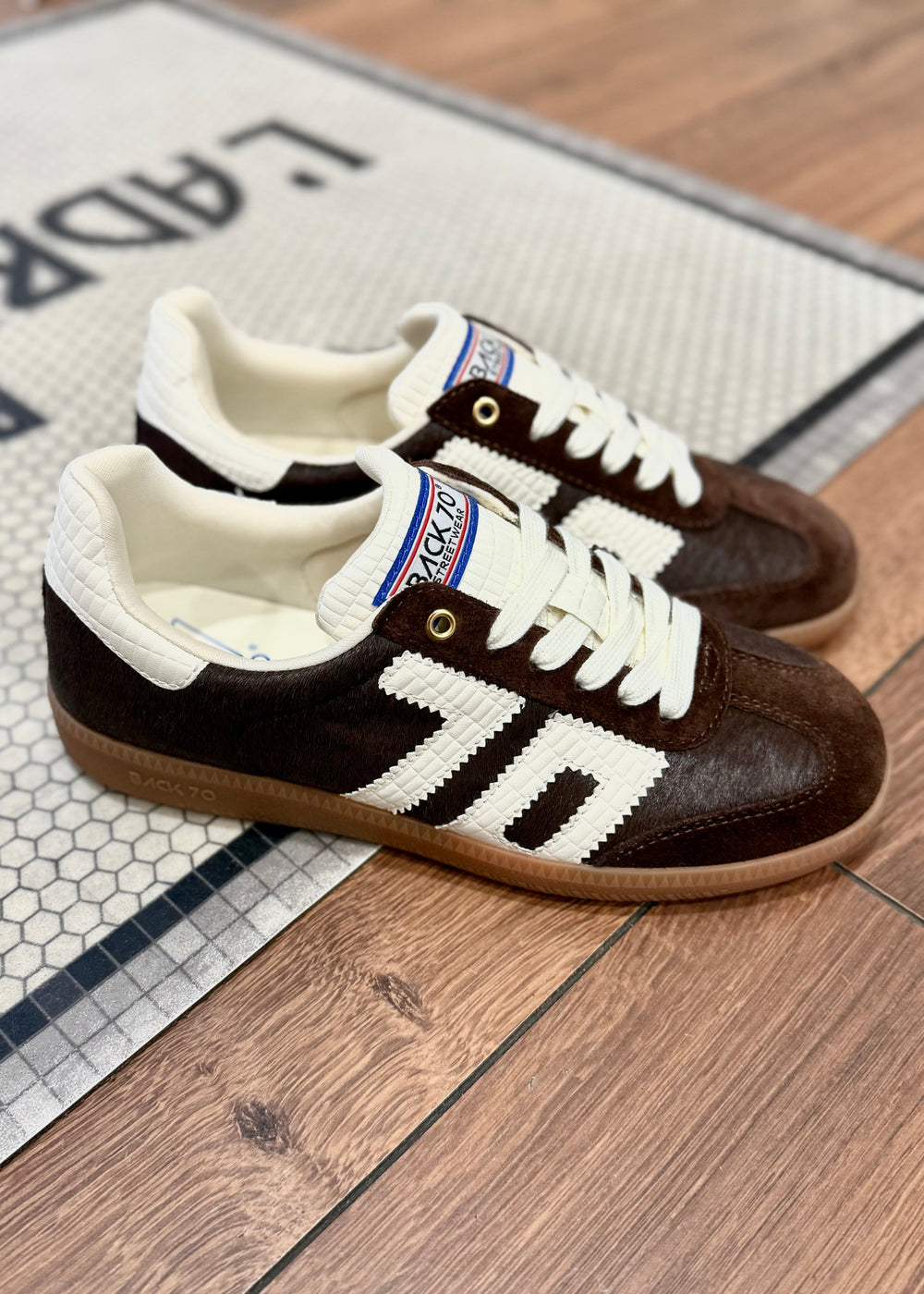 nouvelles Baskets Back70 Cloud suede pony coffee chocolat