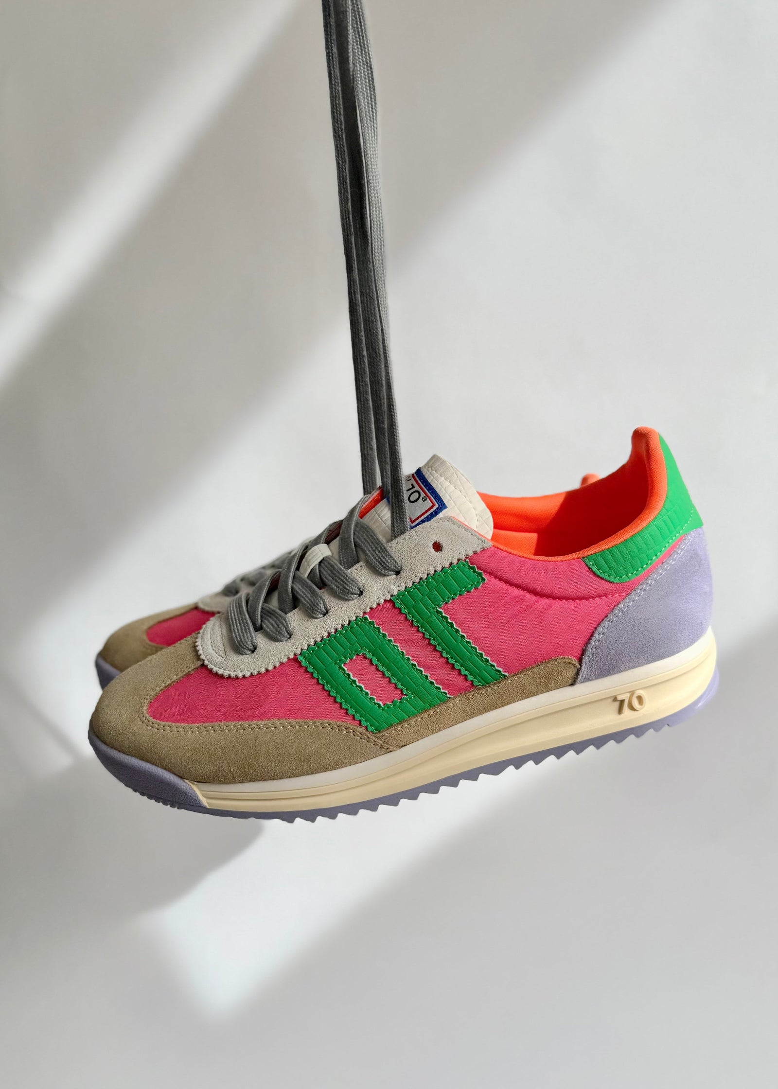 BACK 70 - vintage sneakers for women